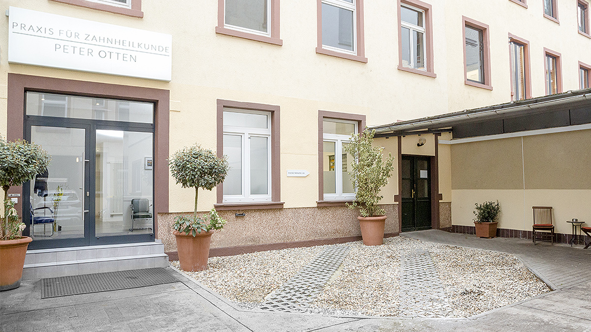 Zahnarztpraxis Frankfurt-Nordend - Praxis für Zahnheilkunde Peter Otten